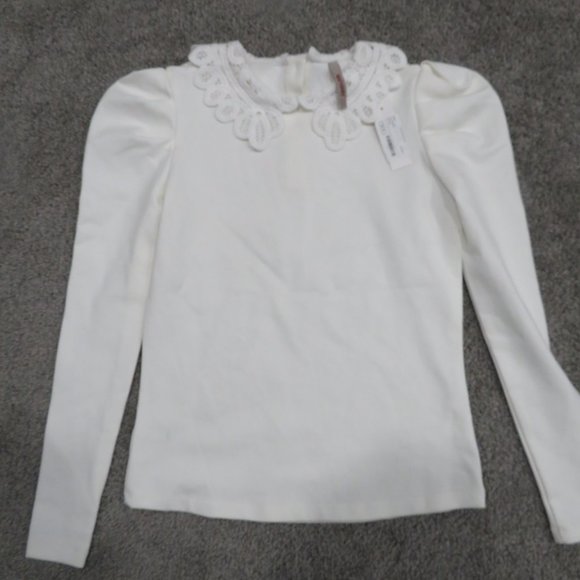 Ginger | Tops | Ginger White Collar Shirt | Poshmark